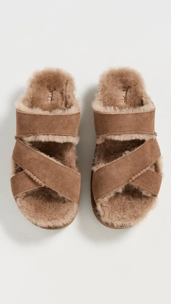 UGG Greenport Cross Strap Slides - Chestnut