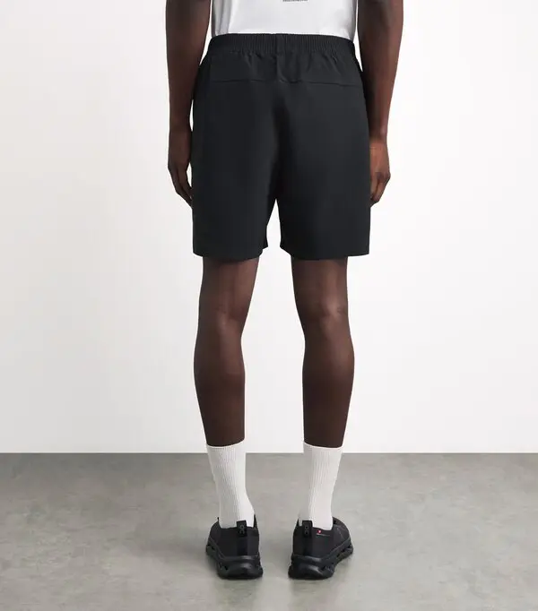 On Focus Shorts - Black