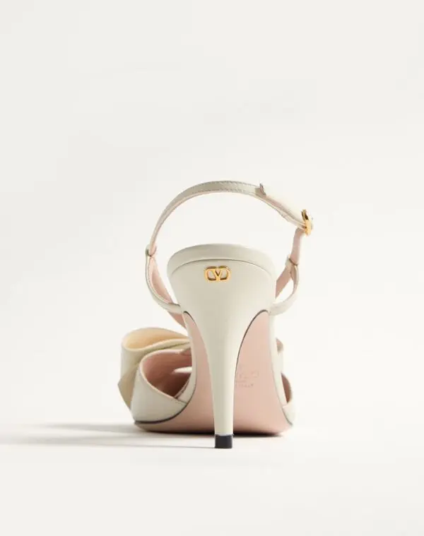 Valentino Garavani Bowow Slingback Pumps - Ivory