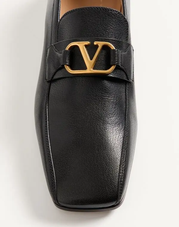 Valentino Garavani Vlogo Signature Kidskin Loafer - Black