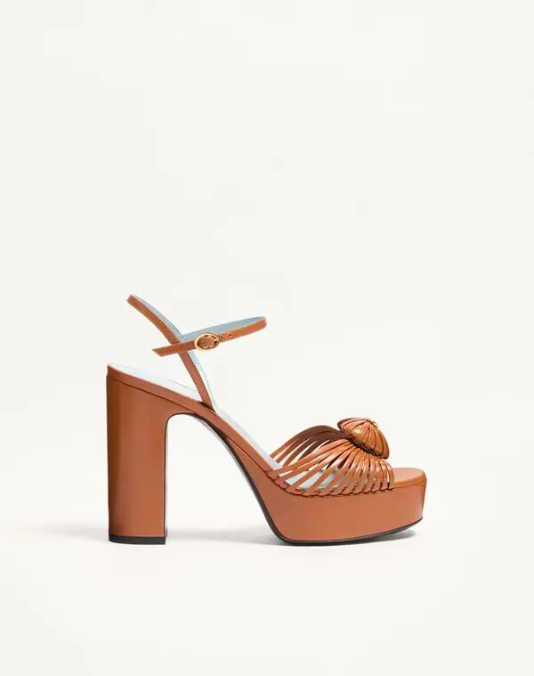 Valentino Garavani Coeur Royal Platform Sandal - Roasted Pecan