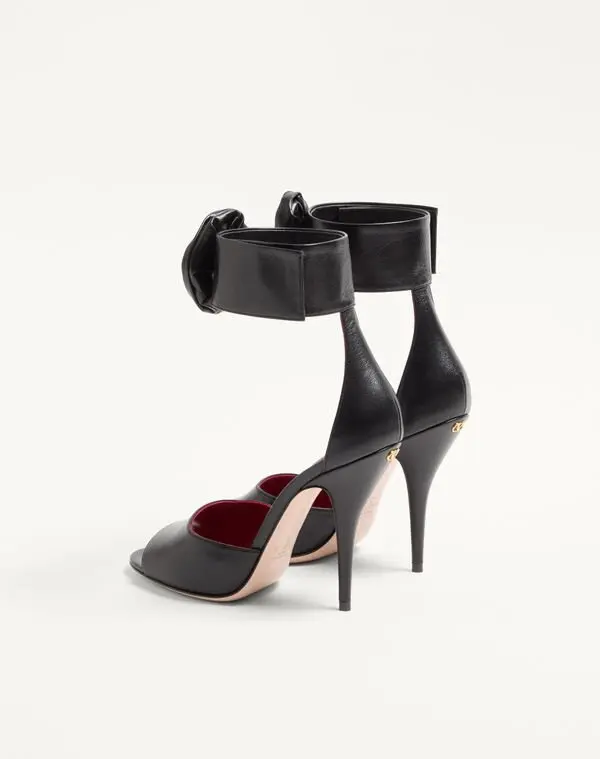 Valentino Garavani Drip Rose Kidskin Sandal With Crystals 105mm - Black