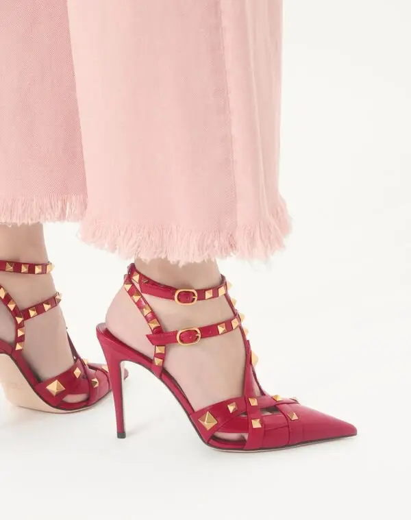Valentino Garavani Studdy Kidskin Pumps - Red