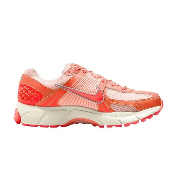 Nike Air Zoom Vomero 5 Sneakers