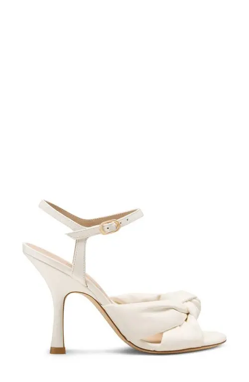 STUART WEITZMAN Soplaya 100 Sandal - Cream.