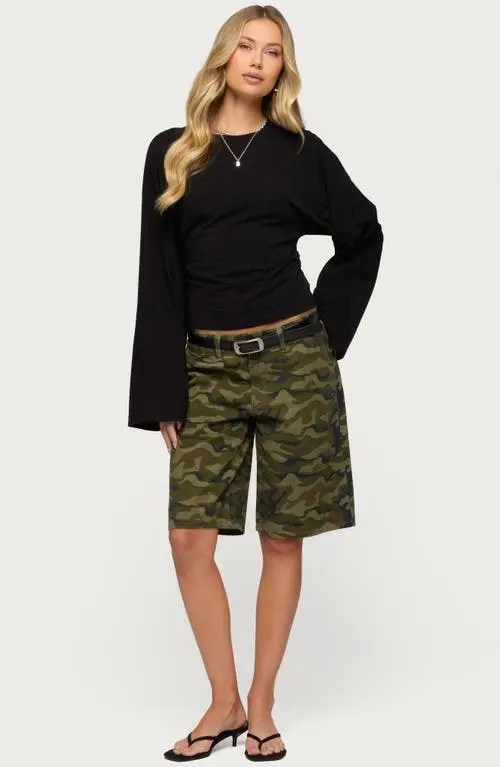 EDIKTED Charlisa Ruched Long Sleeve Crop Top