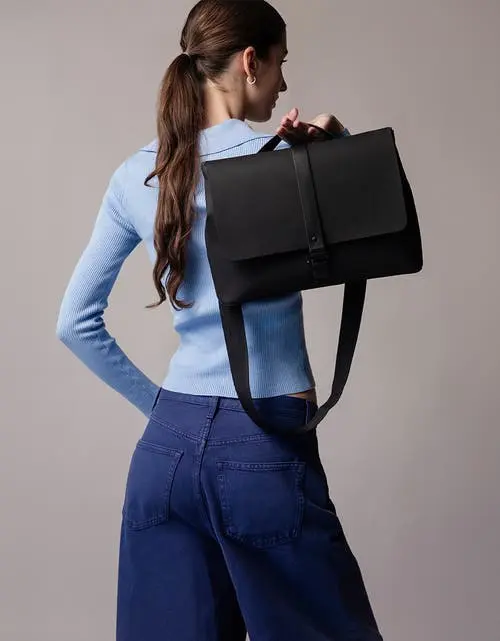 GASTON LUGA Spläsh Crossbody Large Laptop Bag