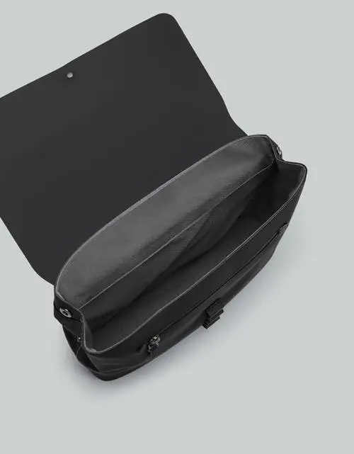 GASTON LUGA Spläsh Crossbody Large Laptop Bag