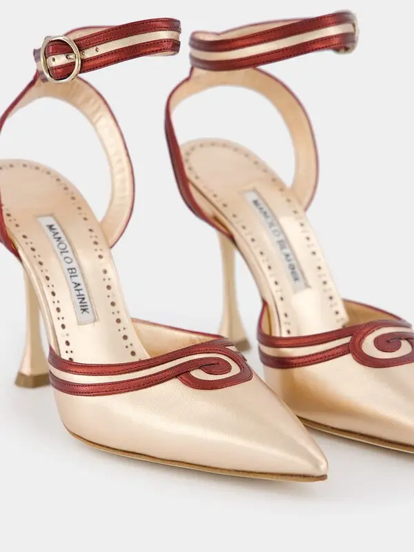 Manolo Blahnik Chonga 105mm Leather Pumps - Gold
