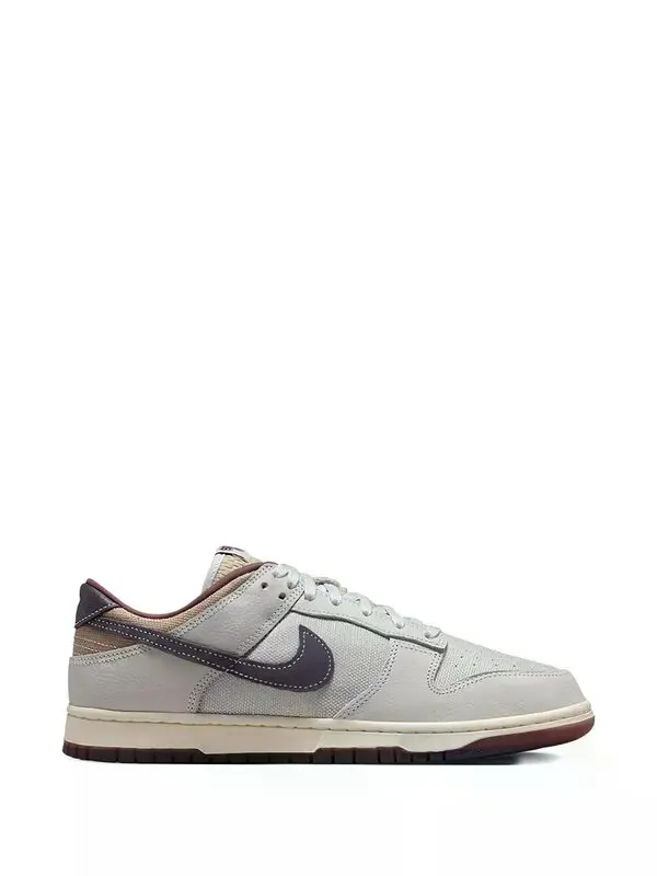 Nike Dunk Low Retro Se Sneakers - Grey