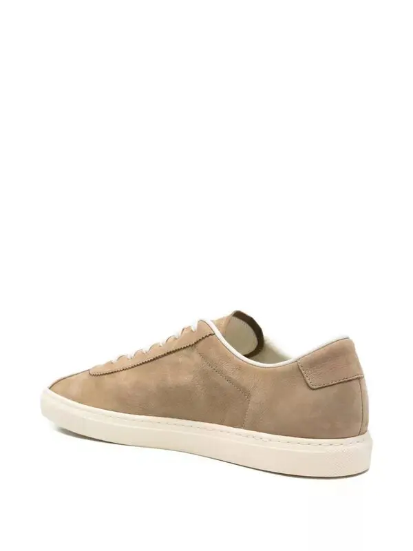 COMMON PROJECTS Lace-up Sneakers