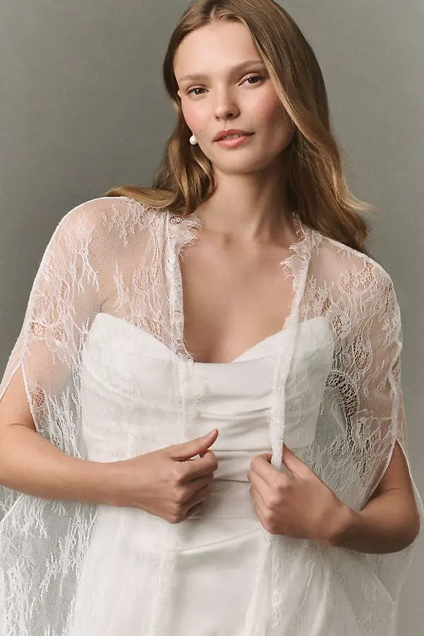 GEISHA DESIGNS Drama Lace Maxi Cape