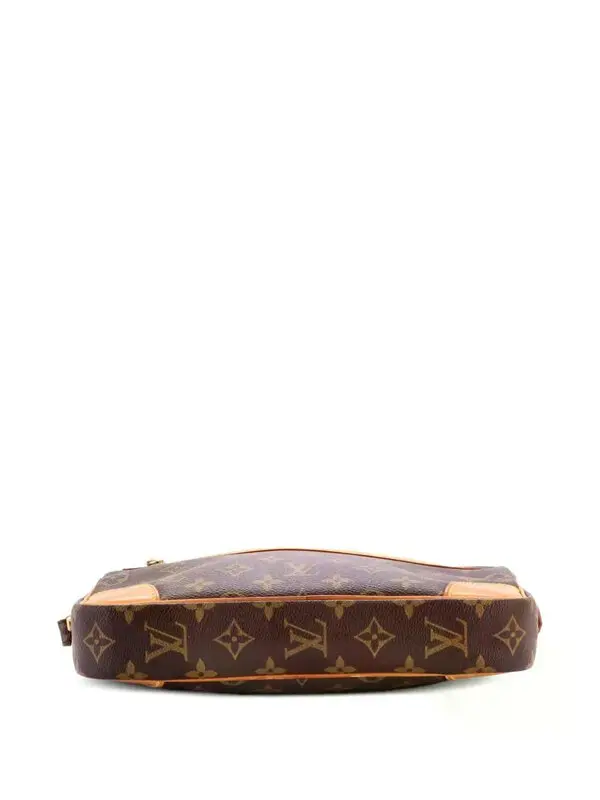 LOUIS VUITTON Marly Dragonne Monogram Canvas Gm Clutch