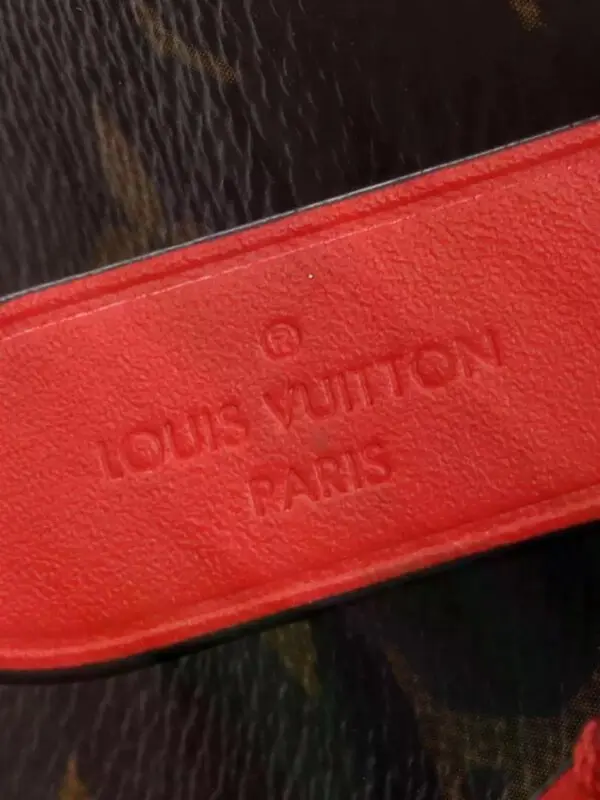 LOUIS VUITTON 2021-2026 Monogram Neonoe Mm Bucket Bag - Brown