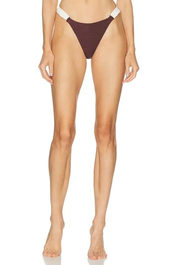 LA PORTE Tracey Bikini Bottom - Fudge & Cloud Dancer