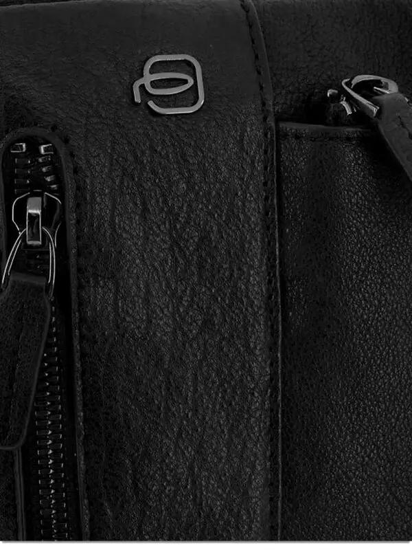 PIQUADRO Zip-up Crossbody Bag