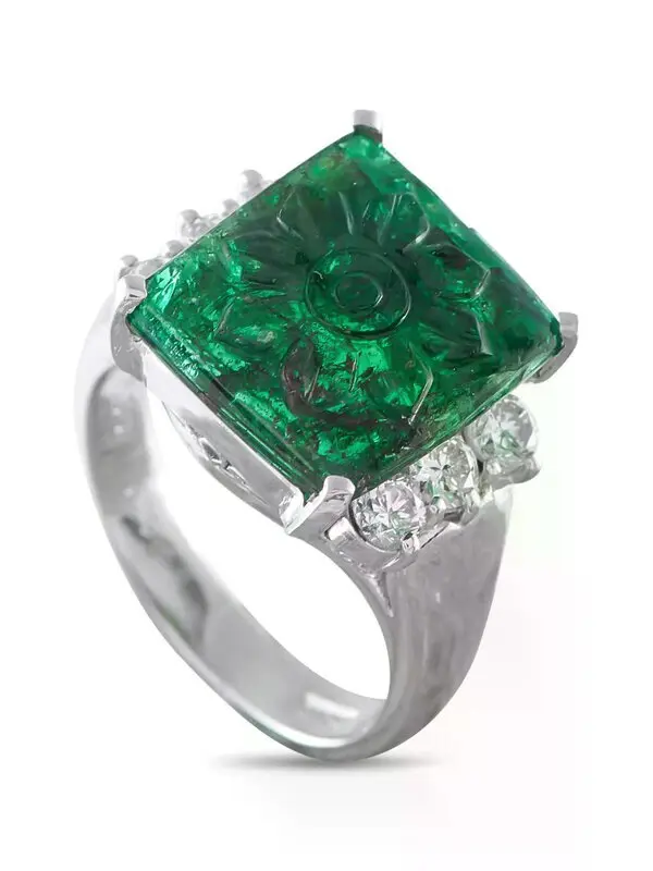 LB EXCLUSIVE Diamond And Emerald Ring