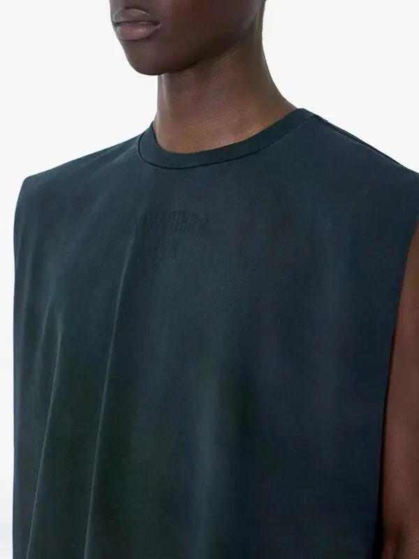 Champion Sleeveless Crew Neck Top