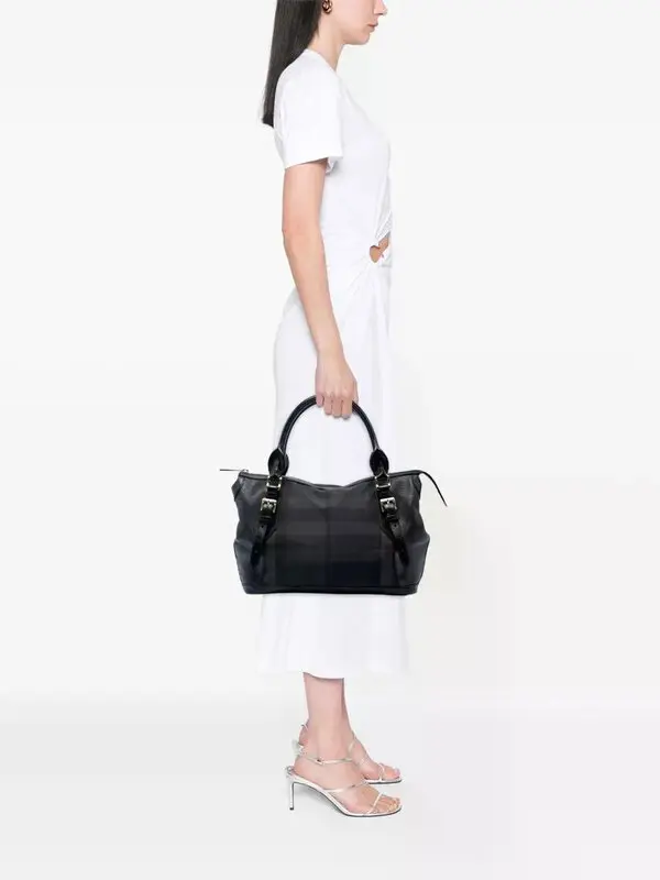 Burberry 2000-2017 Beat Check Eller Satchel