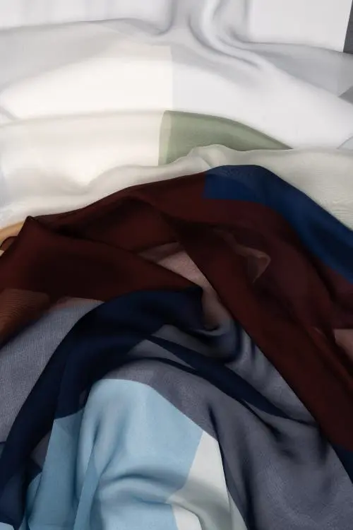 ELIZABETTA Genevrasilk Scarf Shawl