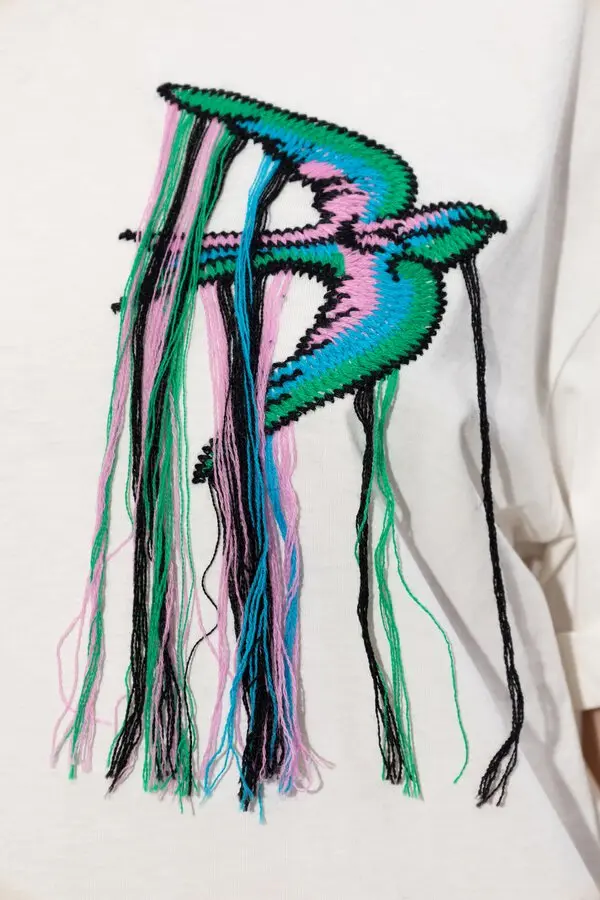 AKEP T-shirt With Patch
