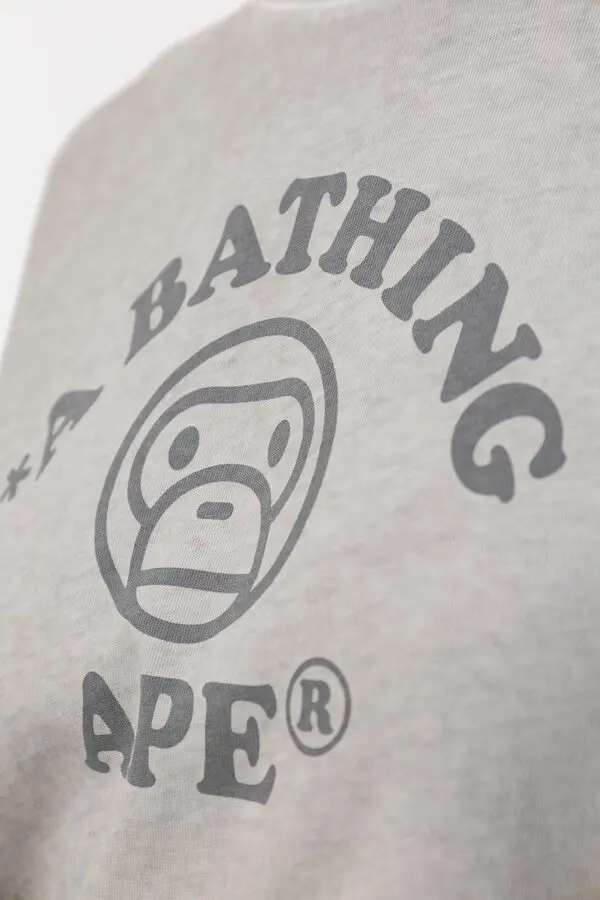 A BATHING APE Logo T-shirt
