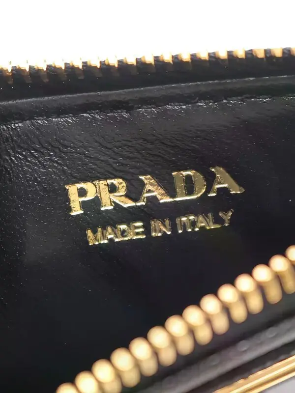 Prada Saffiano Triangle-logo Cardholder