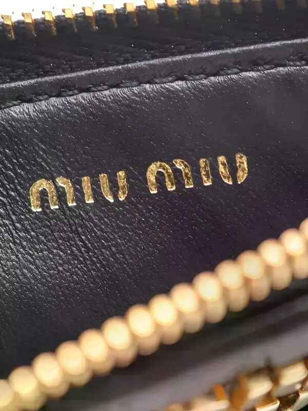 Miu Miu 2020's Matelasse Leather Coin Wallet - Black