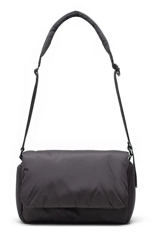 Herschel Supply Co. Cloudform 6-liter Crossbody Bag - Black