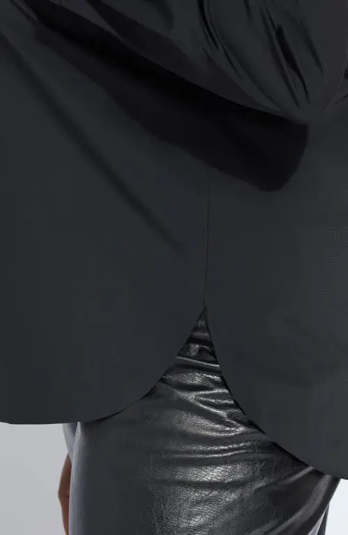 Lyssé Slim Fit Button-up Shirt - Black