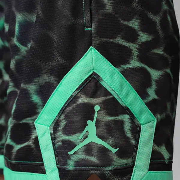 JORDAN Sport Diamond Shorts - Green