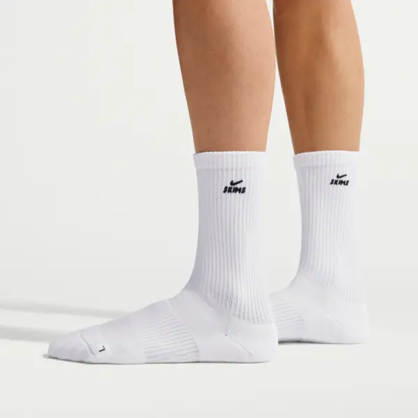 Nike Dri-fit Pilates Grip Crew Socks - White