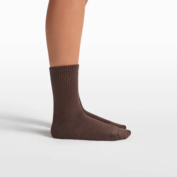 Nike Pilates Grip Crew Socks - Brown