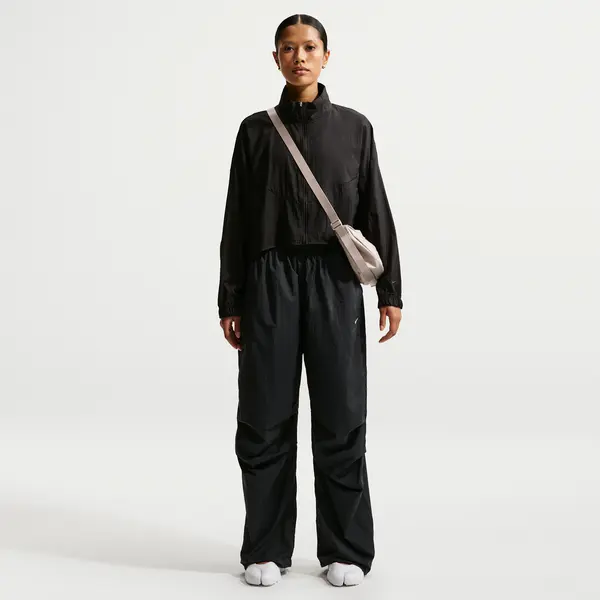Nike Sportswear Mid-rise Lightweight Uv Pants - Black