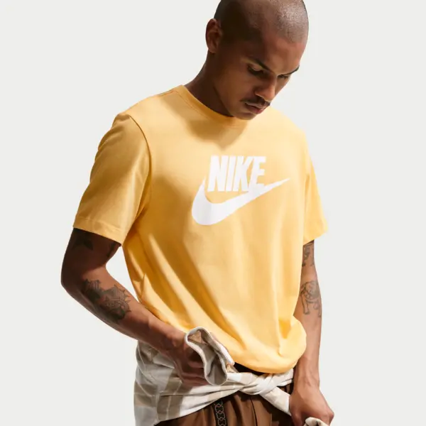Nike Sportswear T-shirt - Brown