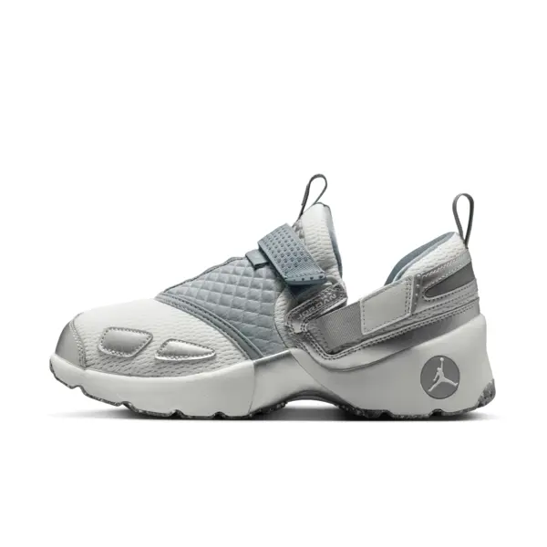 JORDAN Trunner Lx Sneakers - Grey