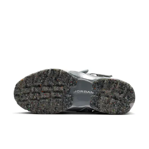 JORDAN Trunner Lx Sneakers - Grey