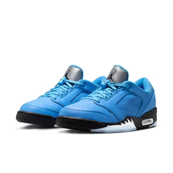 JORDAN Sixty Plus Low Top Sneakers - Blue