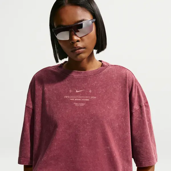 Nike Sportswear Classic Oversized T-shirt - Red