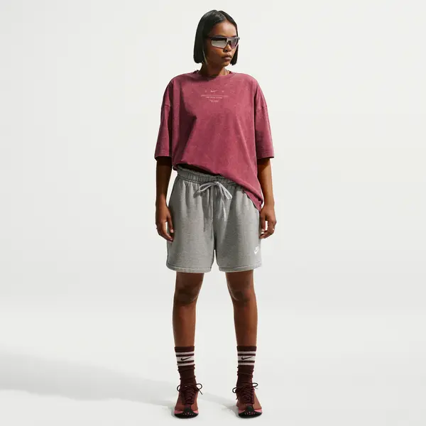 Nike Classic Oversized T-shirt
