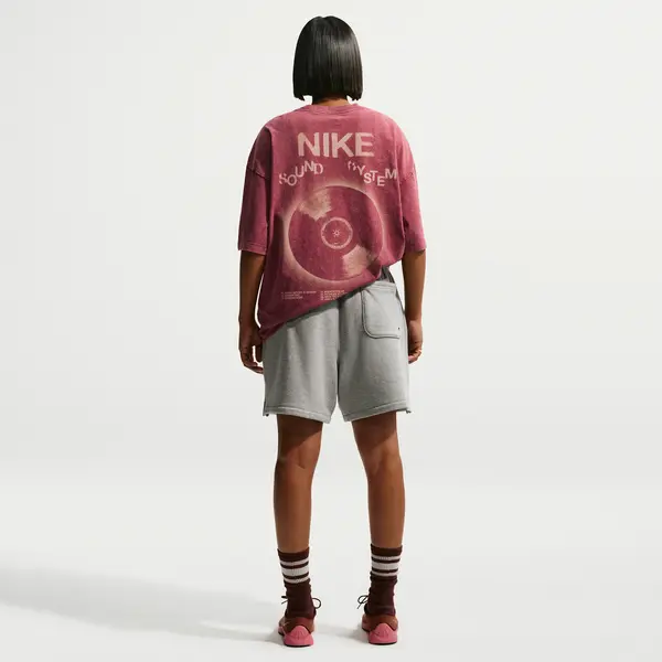 Nike Classic Oversized T-shirt