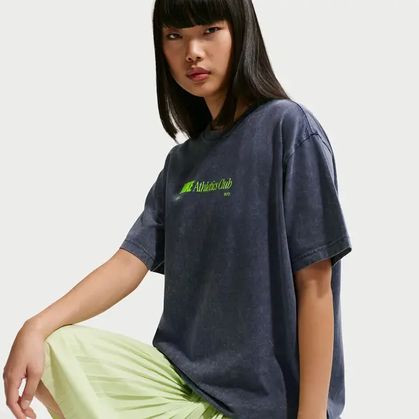 Nike Classic Oversized T-shirt