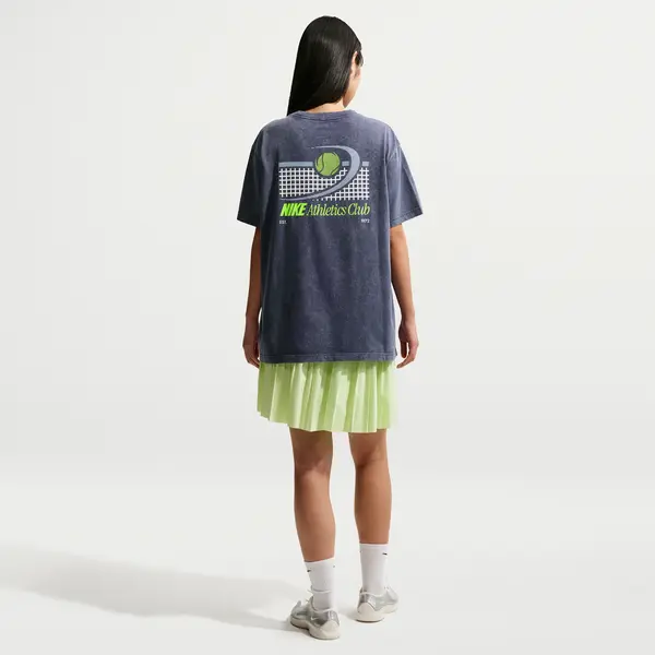 Nike Classic Oversized T-shirt