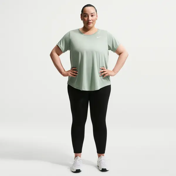 Nike Dri-fit Relaxed Fit T-shirt - Green
