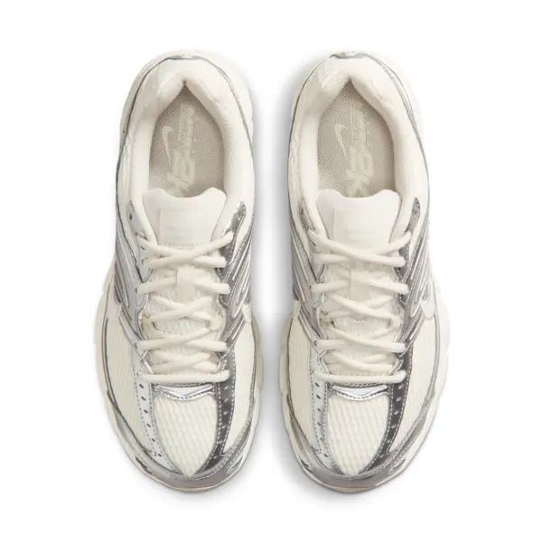 Nike Air Max Moto 2k Sneakers - Brown