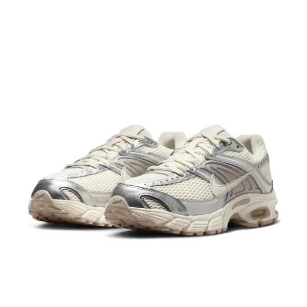 Nike Air Max Moto 2k Sneakers - Brown