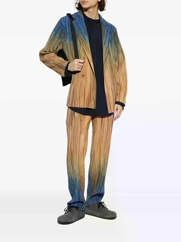 Issey Miyake Paint Brush Close-up Double-breasted Blazer