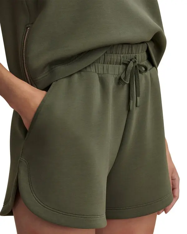 Varley Coulter High Rise Shorts - Thyme