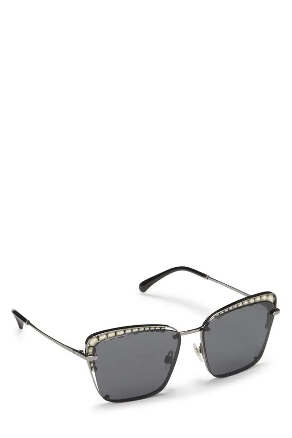 Chanel Metal Aviator Sunglasses