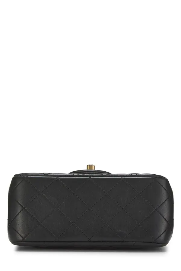 Chanel Quilted Lambskin Pearl Crush Chain Square Flap